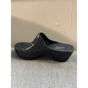 Dansko | Shoes | Dansko Pippa Molded Clog Thermoplastic Black Cutout ...